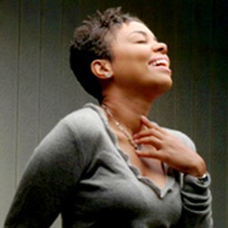 Carol Riddick | 2KMUSIC.COM